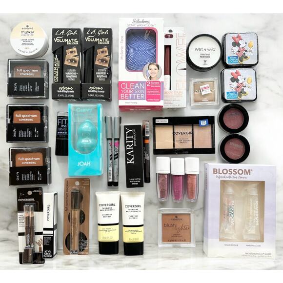 COVERGIRL | Makeup | 32 Mixed Cosmetics Huge Lot Makeup Beauty Bundle ...